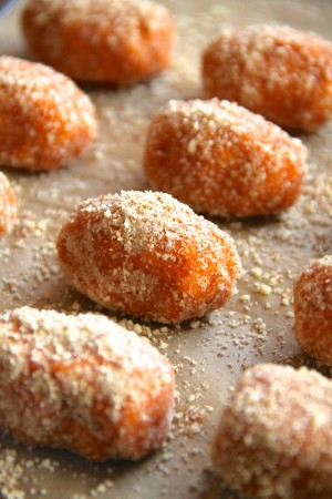 Baked Cinnamon Sugar Sweet Potato Tots | running with spoons